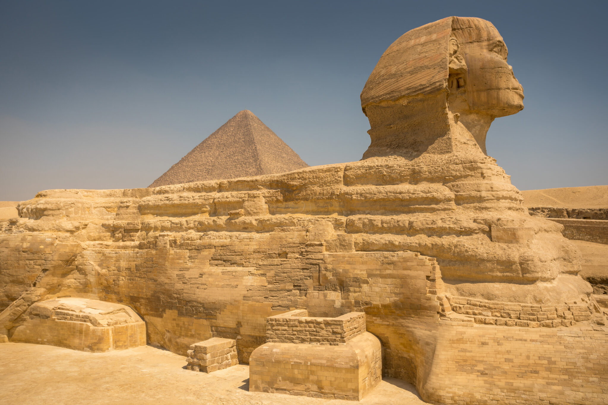 10 World’s Most Iconic Landmarks and Their Legendary Epic Tales of ...