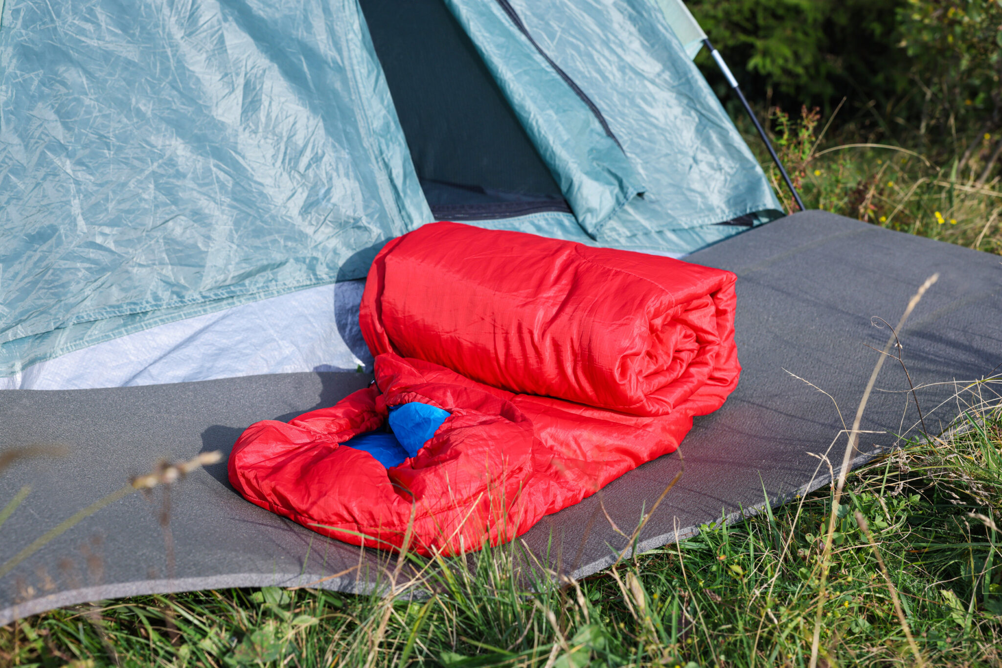 10 Camping Essentials You Should Never Forget - Crafting Your Home