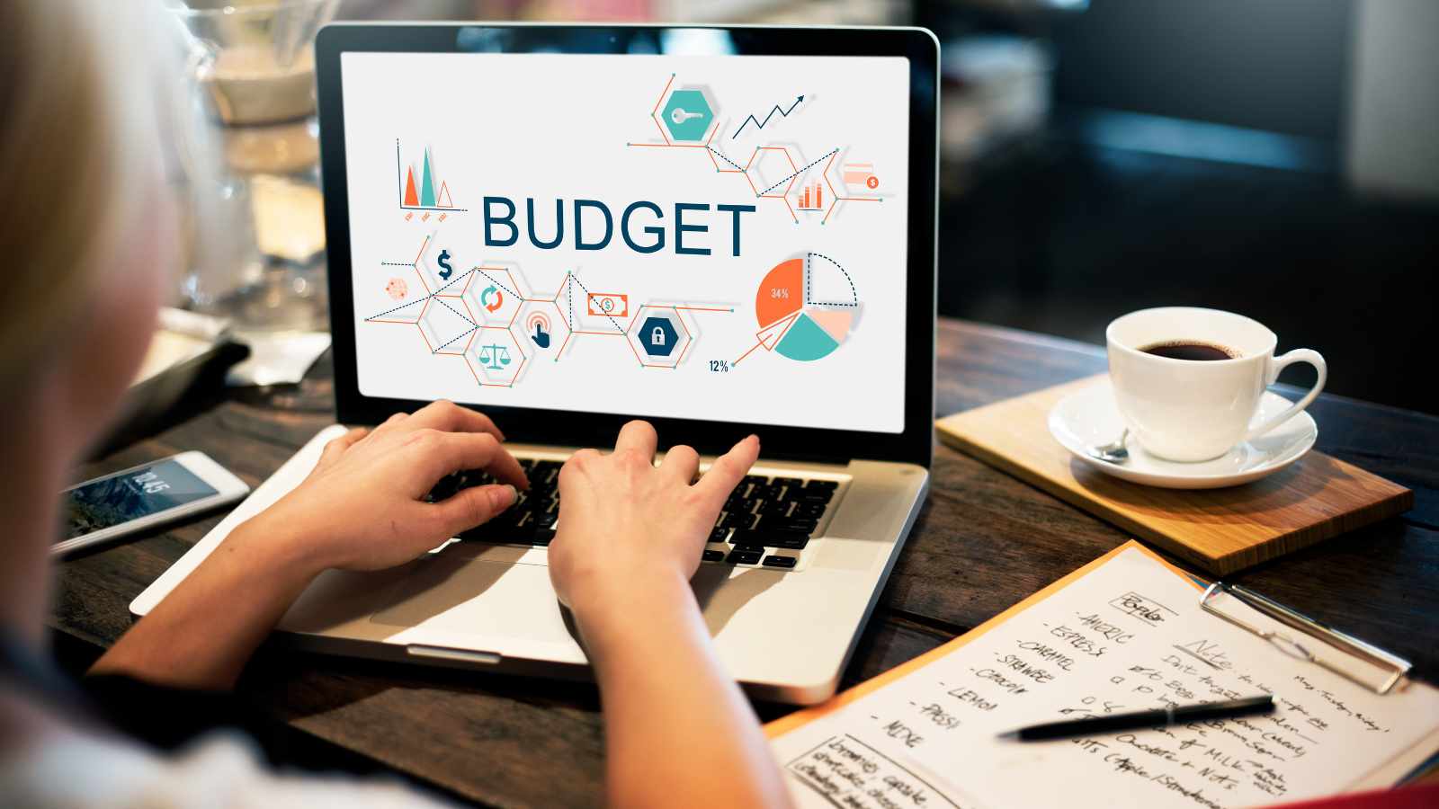 Spotting Any of These 7 Items in a Home May Signal Financial Trouble