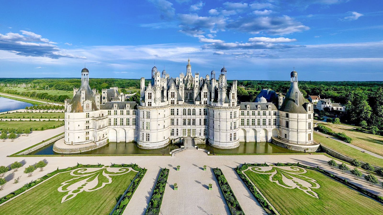 Most Beautiful Monuments to Visit in France at Least Once in Your Life