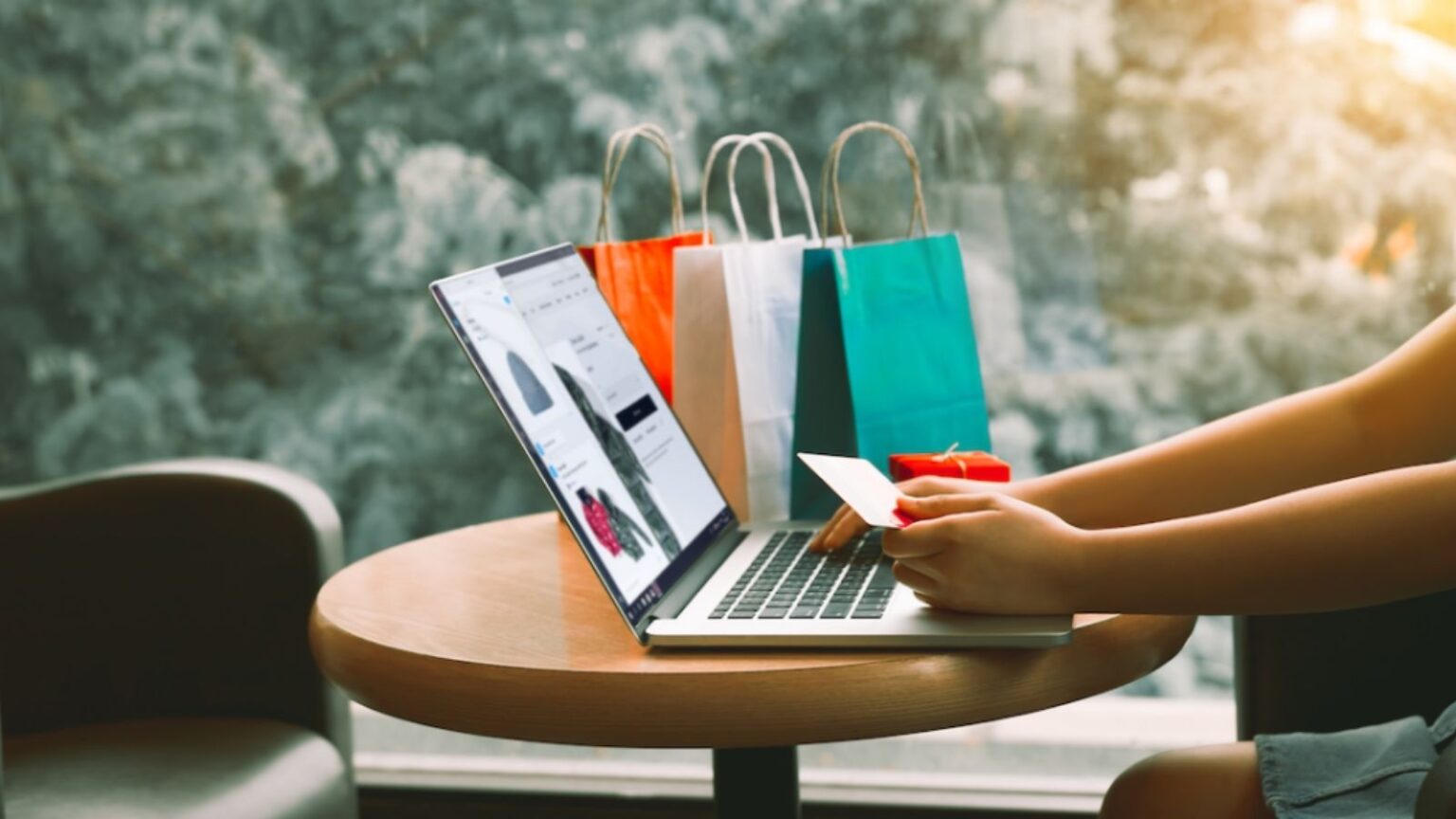 Situations Where You Should Avoid Using Your Debit Card