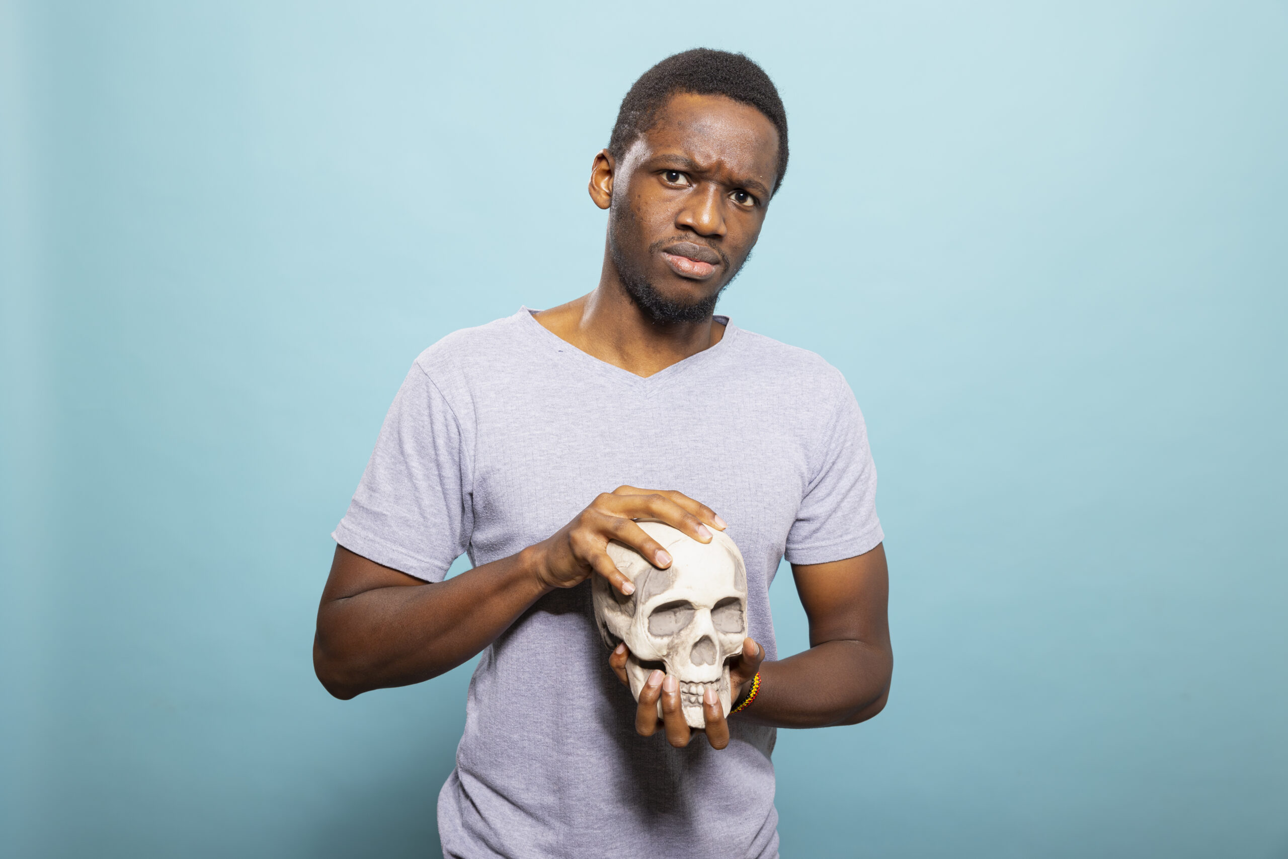 10 Unconventional Uses of the Human Body: Surprising and Bizarre ...