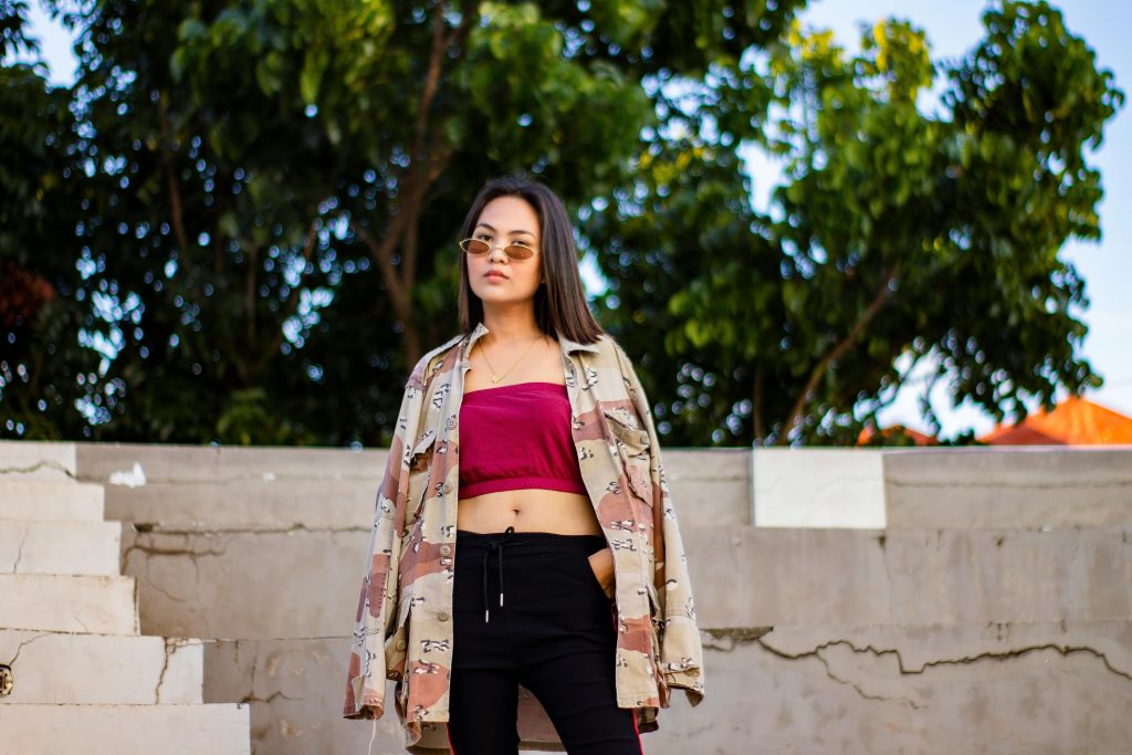 Things Women Wear That Men Pretend Not to Notice