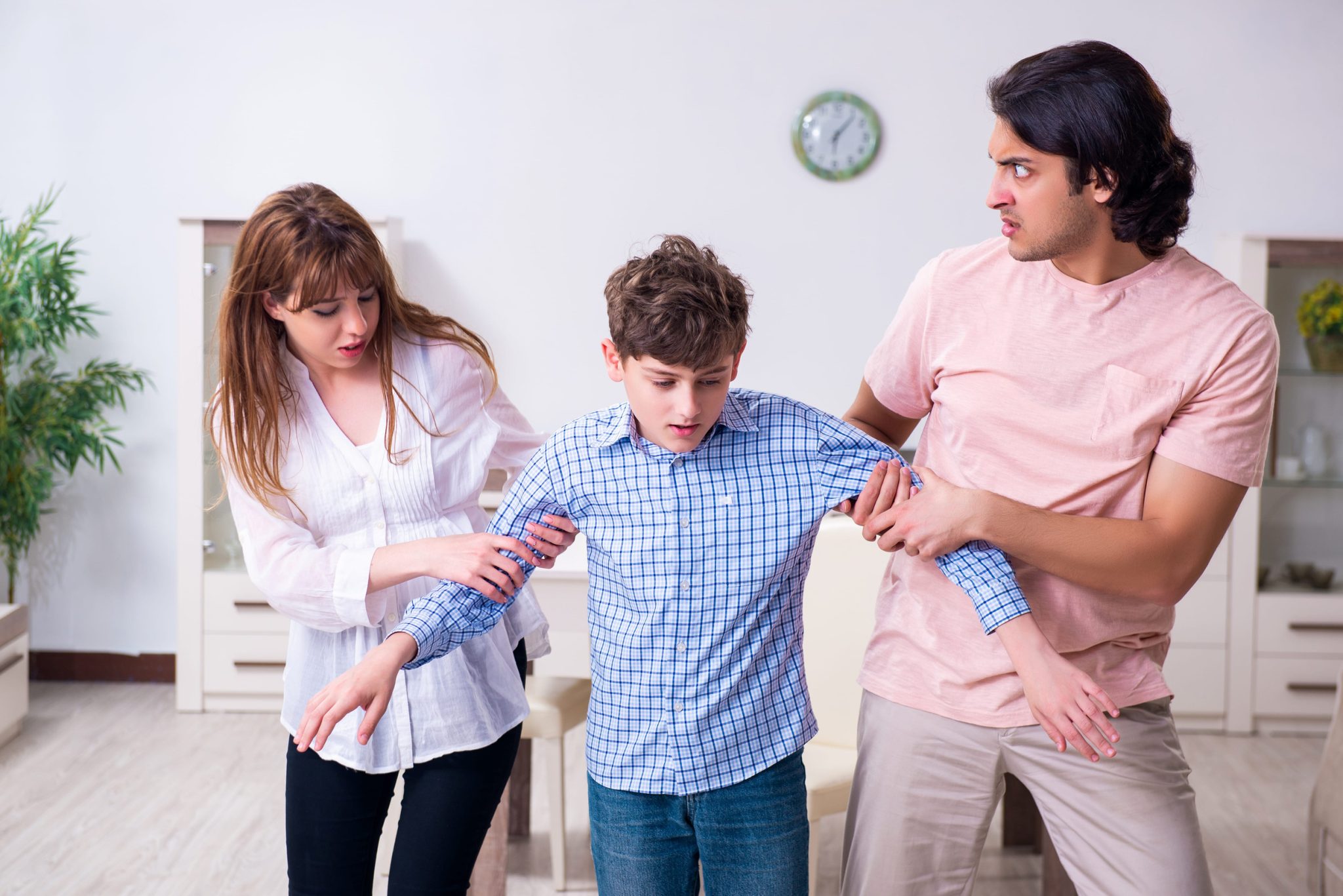 8 Horrific Lessons Kids Learn the Hard Way When Parents Do Not Step In ...