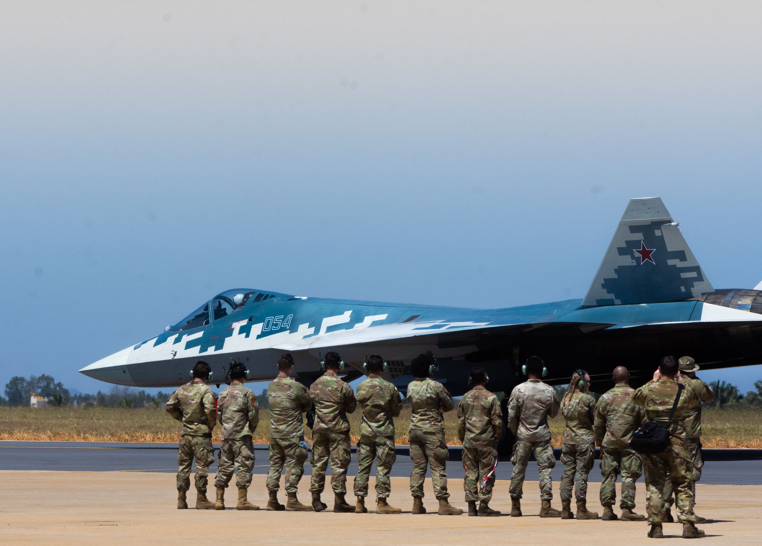Flu Outbreak at Texas Air Force Base Sickens Nearly 160 Recruits After ...